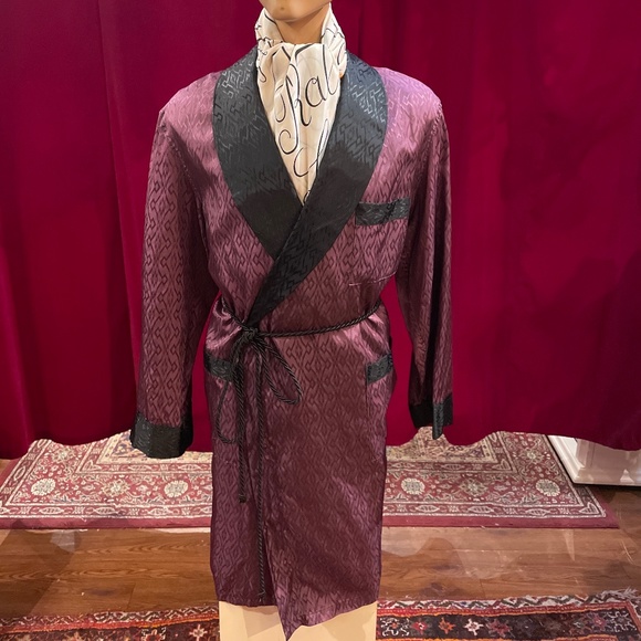 Vintage | Jackets & Coats | Vintage 93s 1940s Art Deco Purple Smoking ...